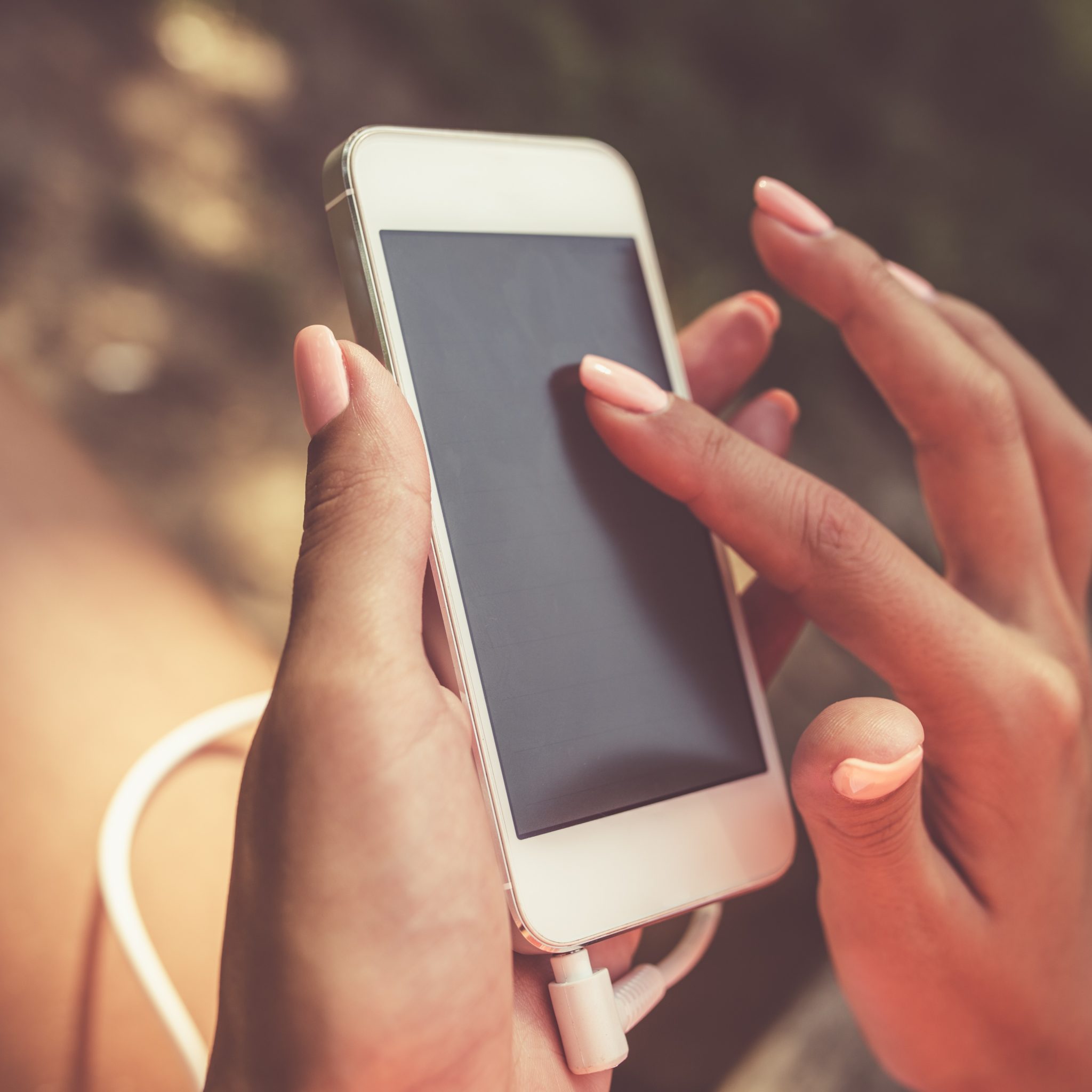 Dating and Digital Abuse: Keeping Your Teen Safe Online - Where's The Line?